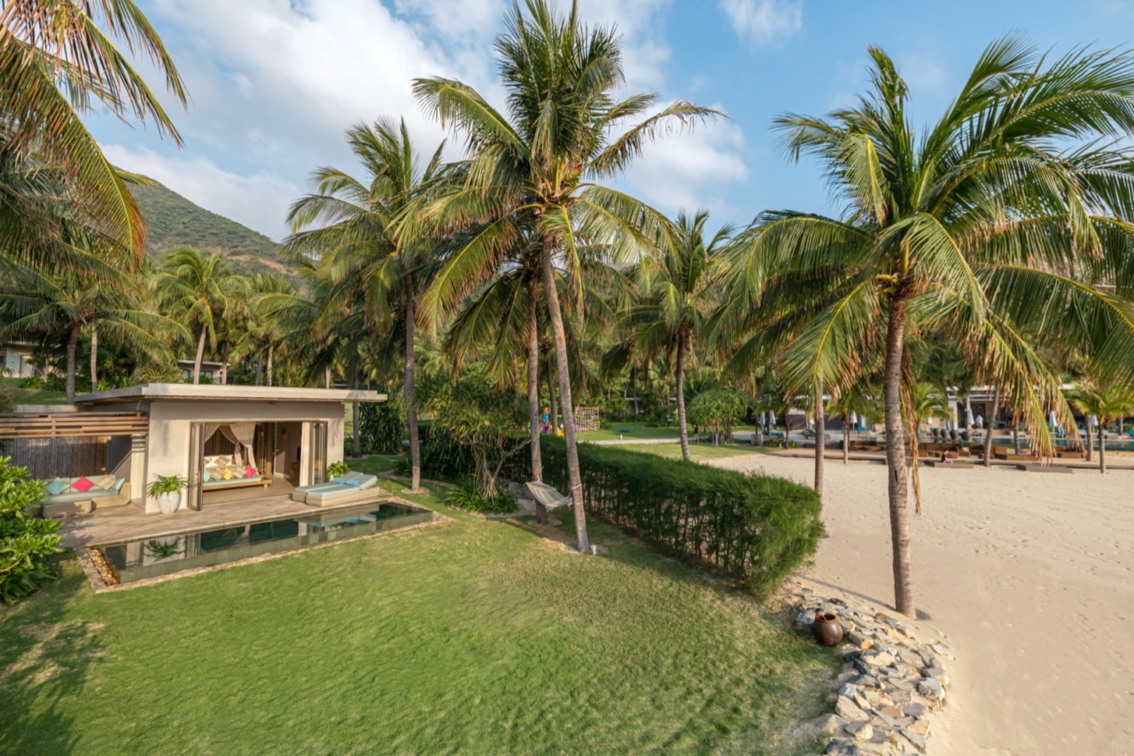 Mia Resort Nha Trang | 5 Star Luxury Beach Resort | Book now