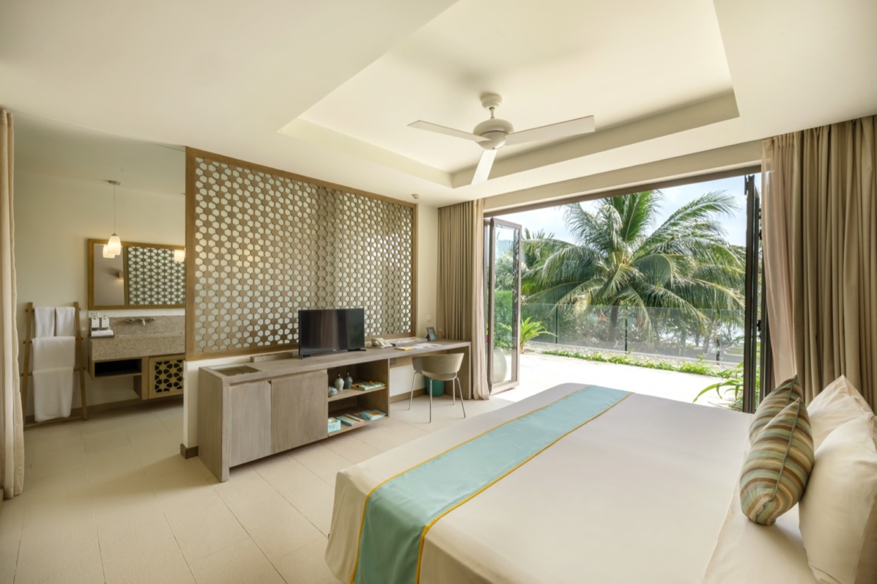 Mia Resort Nha Trang | 5 Star Luxury Beach Resort | Book now